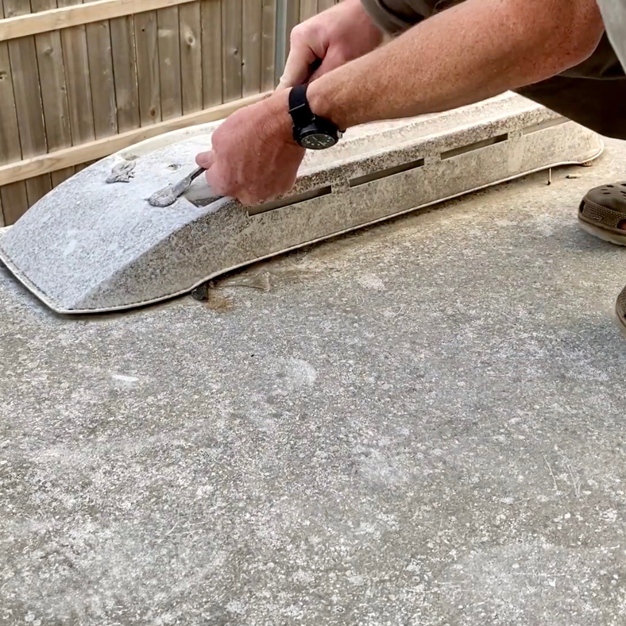 How to install an EPDM rubber roof on a Camper or RV (A Helpful Guide ...