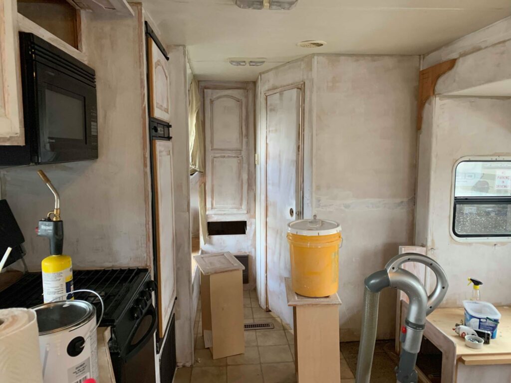 Family-Friendly RV Remodel (with pictures!), All for Under $500 ...